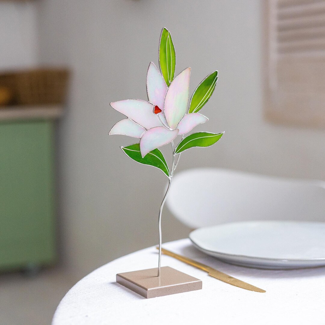 White Lily Real Stained Glass Flower Handmade Table Decor Suncatcher ...