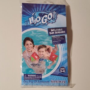 Inflatable Arm Band Floats Brand New Sealed for Ages 3-6 Years Dolphin ...
