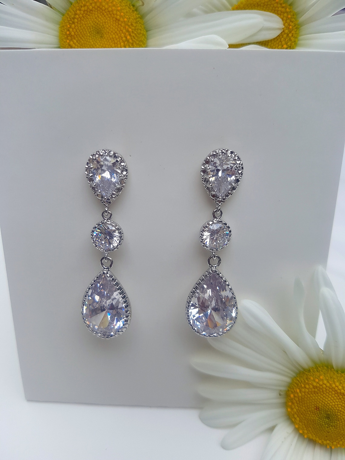 Pendientes de novia pendientes de boda de lágrima de cristal | Etsy