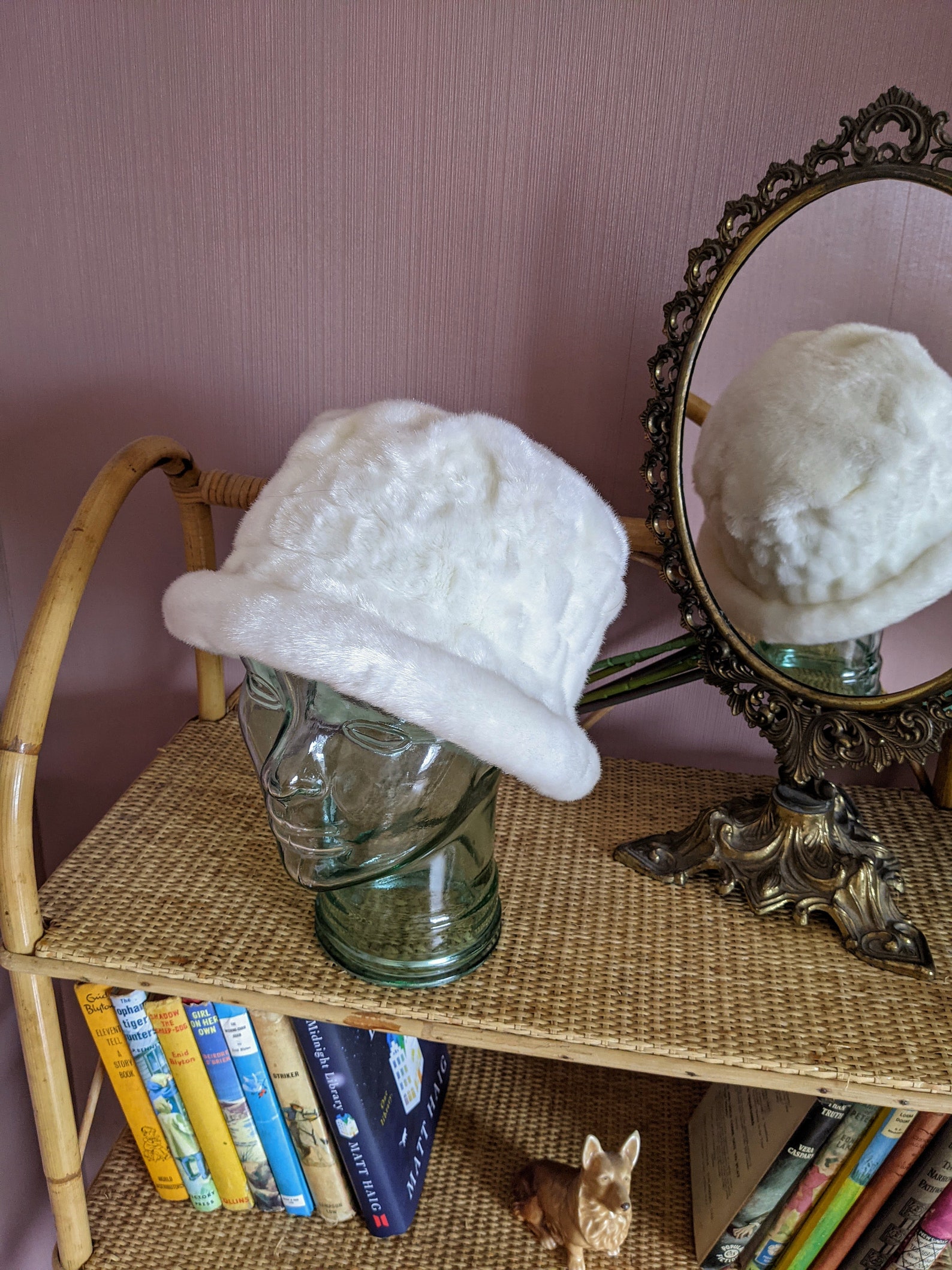 Bright Creamy-white Faux Fur Winter Hat, White Fluffy Winter Hat, Chic ...