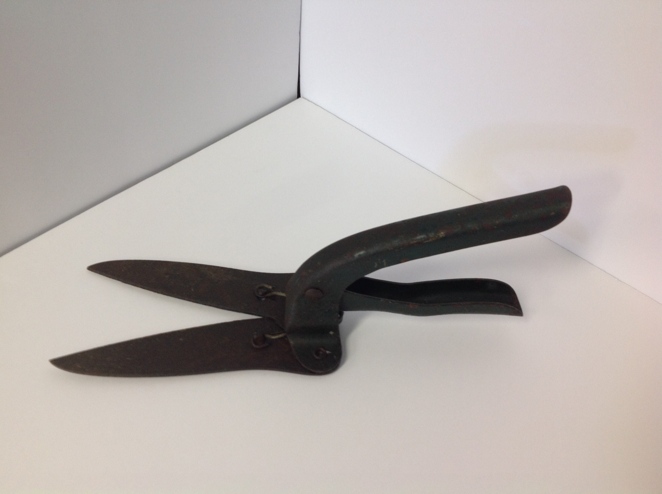 Vintage Garden Hand Shears Clippers - Etsy