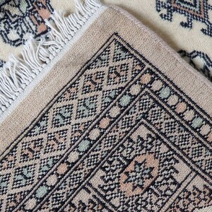 Handmade Pakistan Bokhara Area Rug 180cm X 124cm / 5'11'' X 4'1 ...