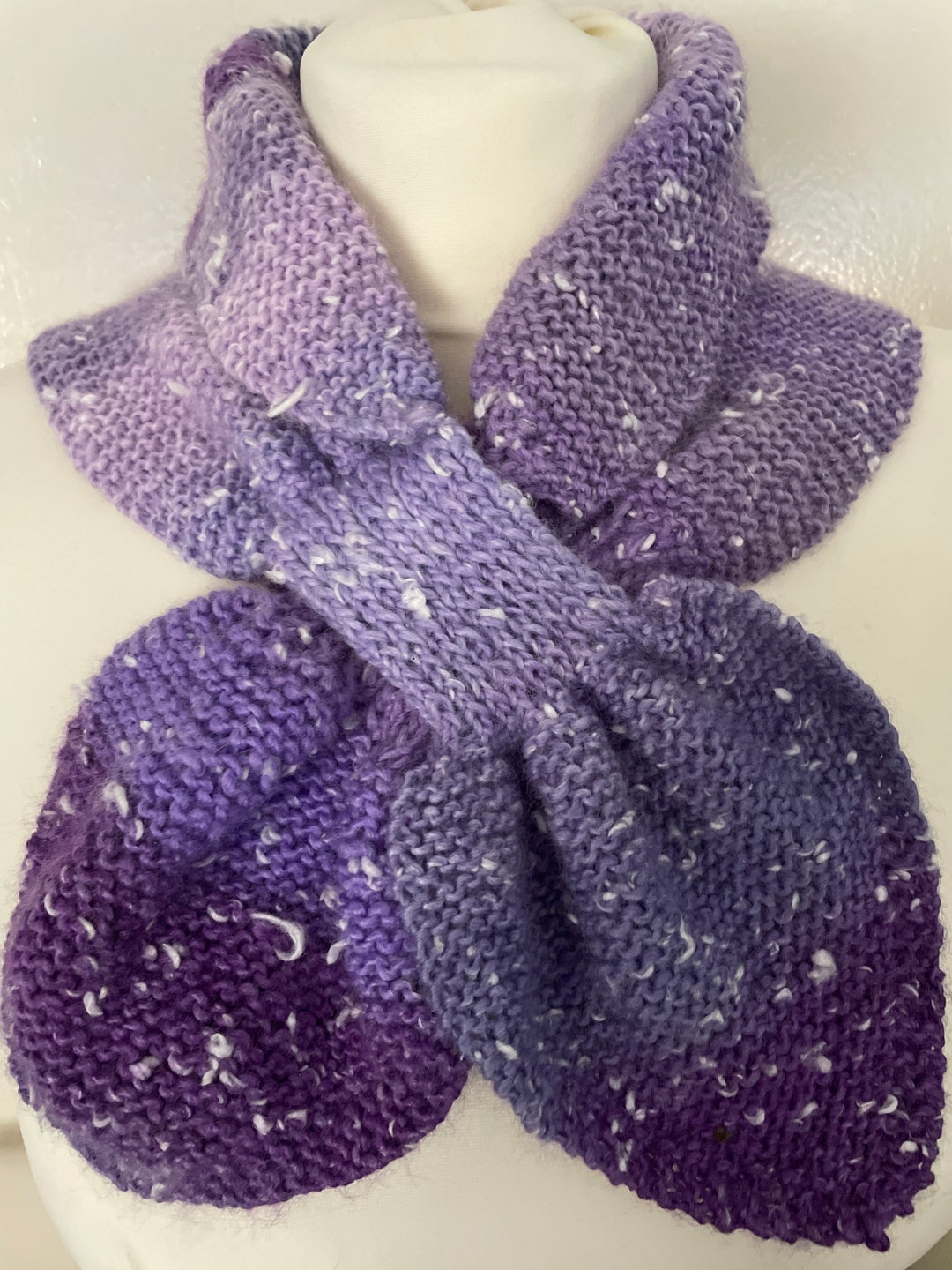 Knitted Miss Marple Vintage Keyhole Neck Scarf ,1940’s Petal Scarf ...