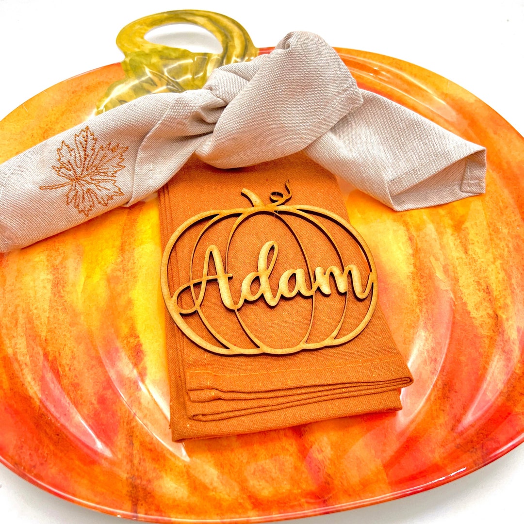 Thanksgiving Table Place Card Names Custom Table Decoration thanksgiving-table-place-card-names-custom-table-decoration