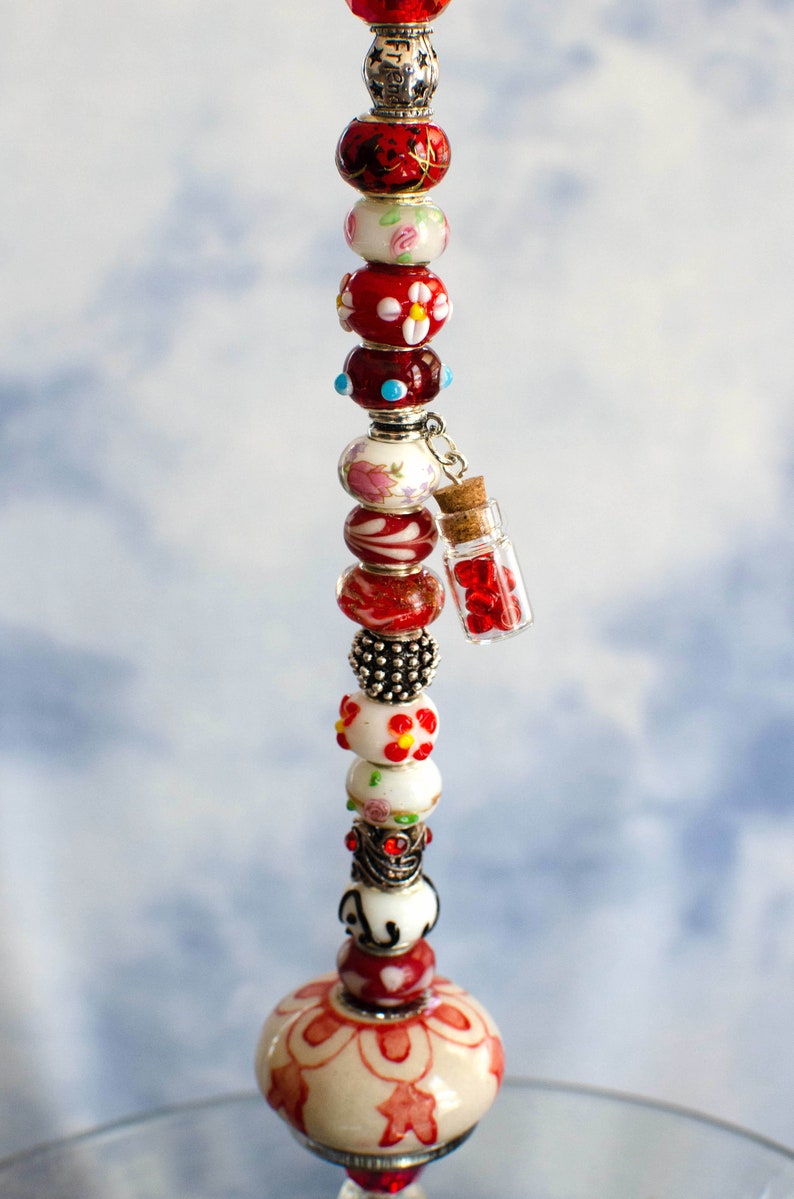18” Unique Whimsical Beaded Garden Wands With Colorful Knobs & Hose ...