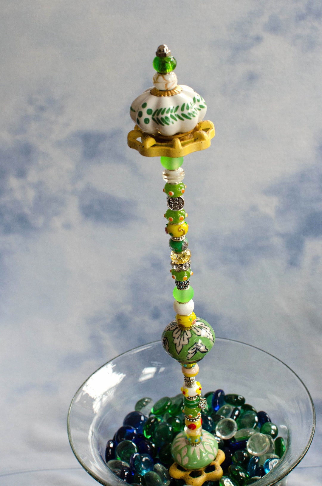 18” Unique Whimsical Beaded Garden Wands With Colorful Knobs & Hose ...