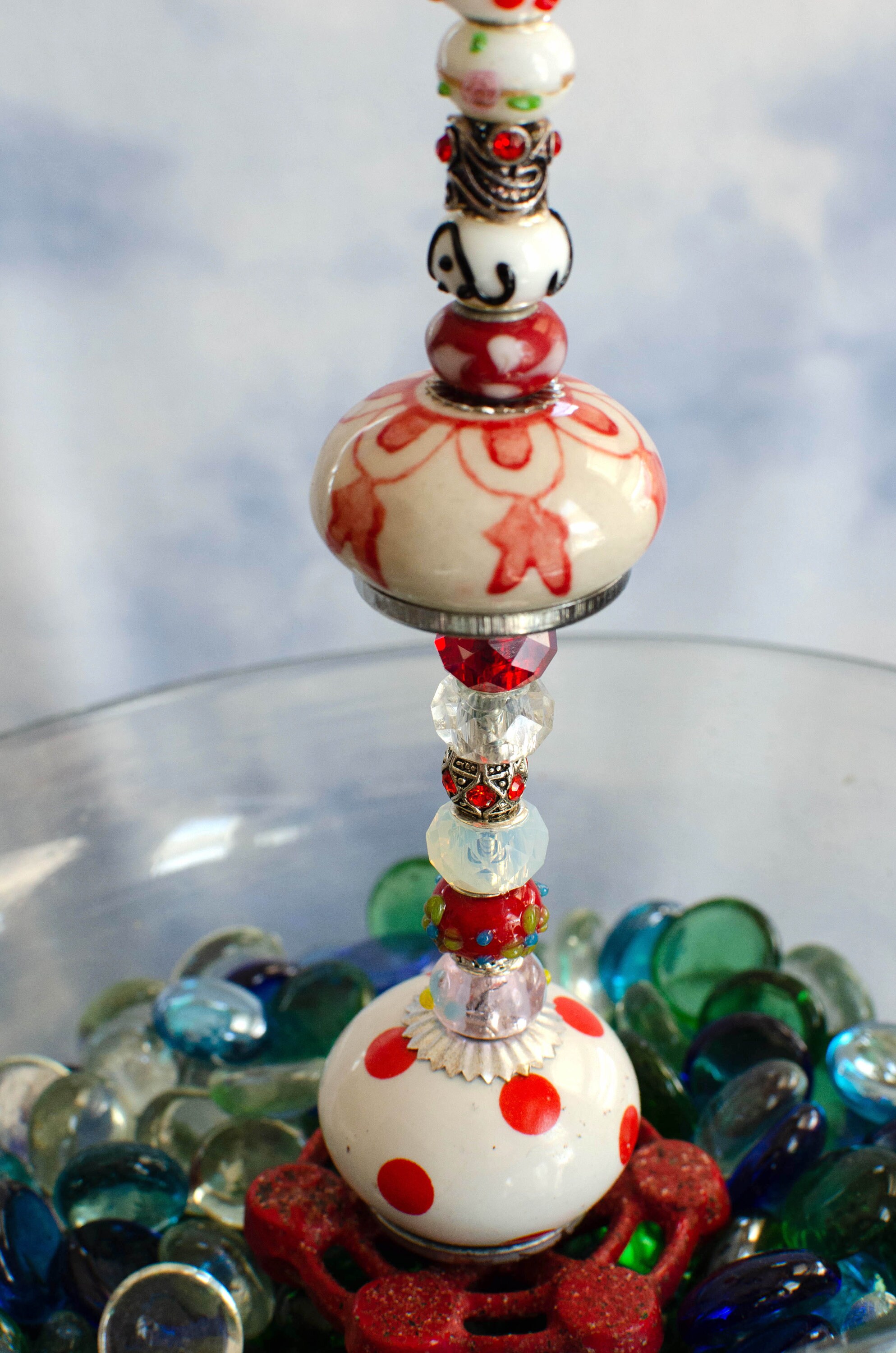 18 Unique Whimsical Beaded Garden Wands With Colorful Knobs & Hose ...