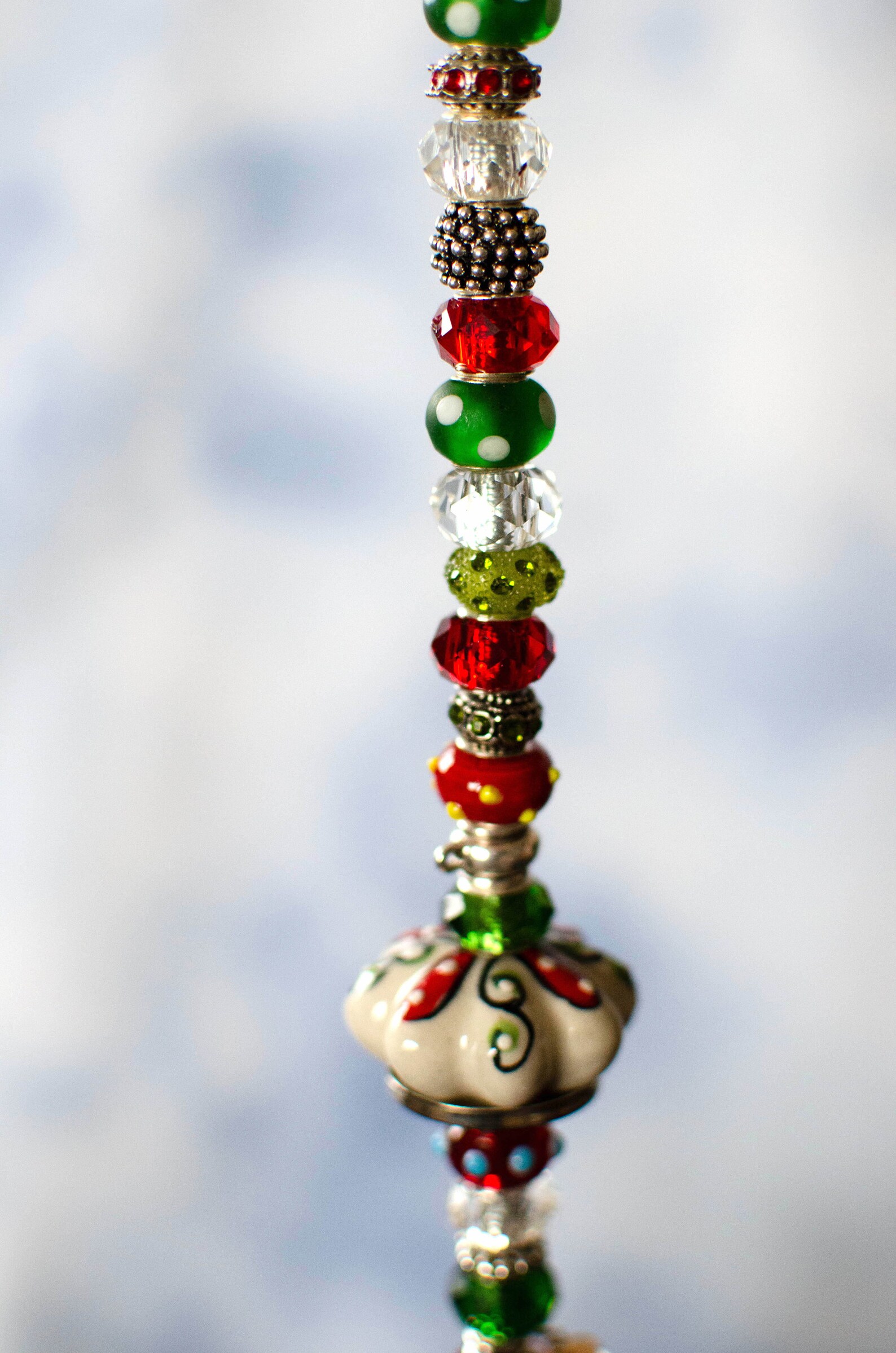 18” Unique Whimsical Beaded Garden Wands With Colorful Knobs & Hose ...