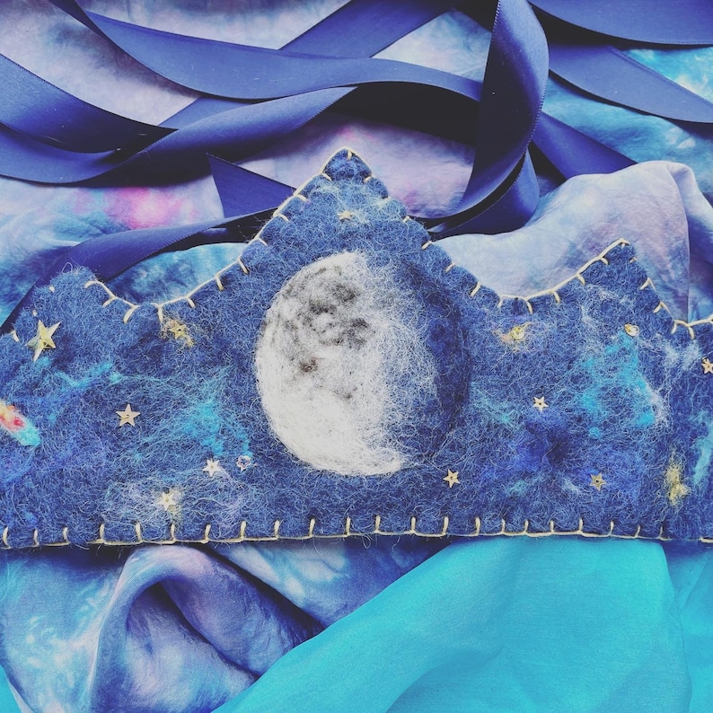 Moon Crowns; Full, Partial, Crescent Moons With a Celestial Feel ...