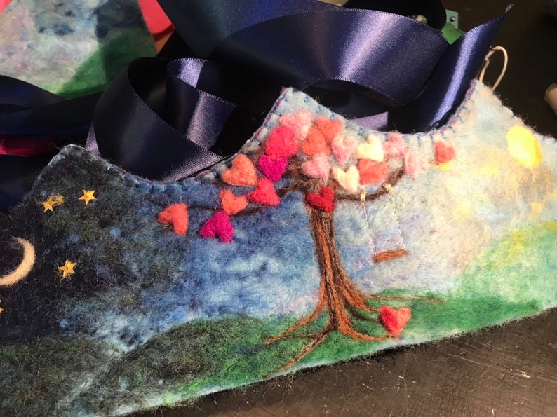 Seasonal Love Tree Needle Felted Birthday Waldorf Wool Crown l | Etsy