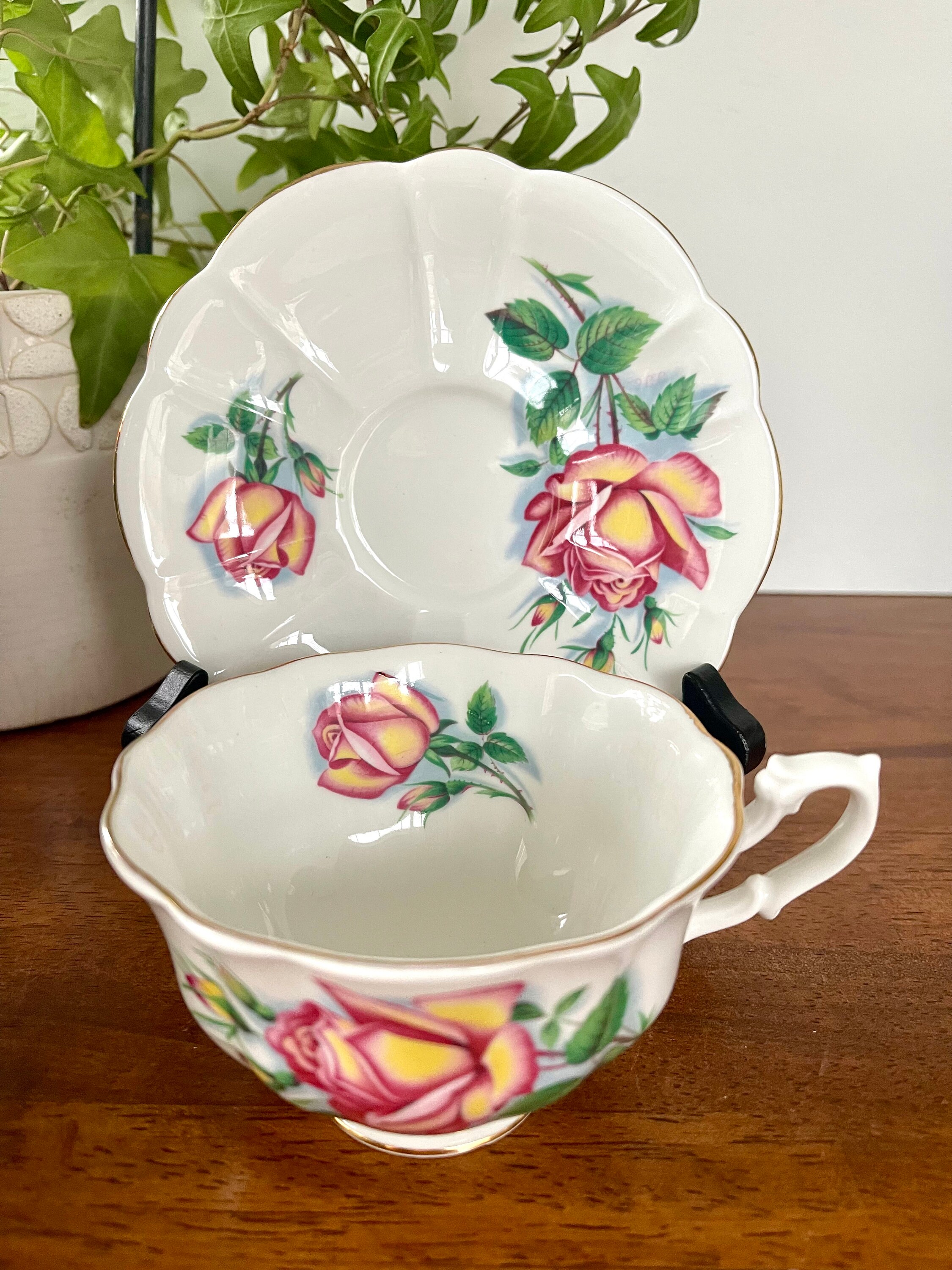 Vintage Shelley Pink Yellow Cabbage Rose Tea Cup & Saucer - Etsy