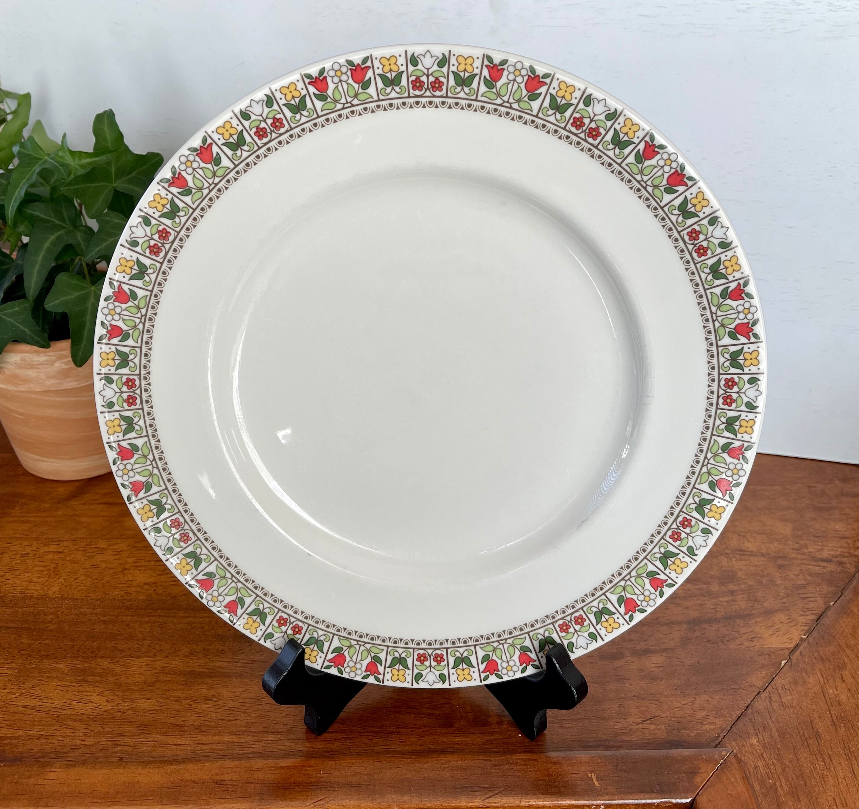 4 Royal Doulton Fireglow Dinner Plates: Fine China Floral Band - Etsy