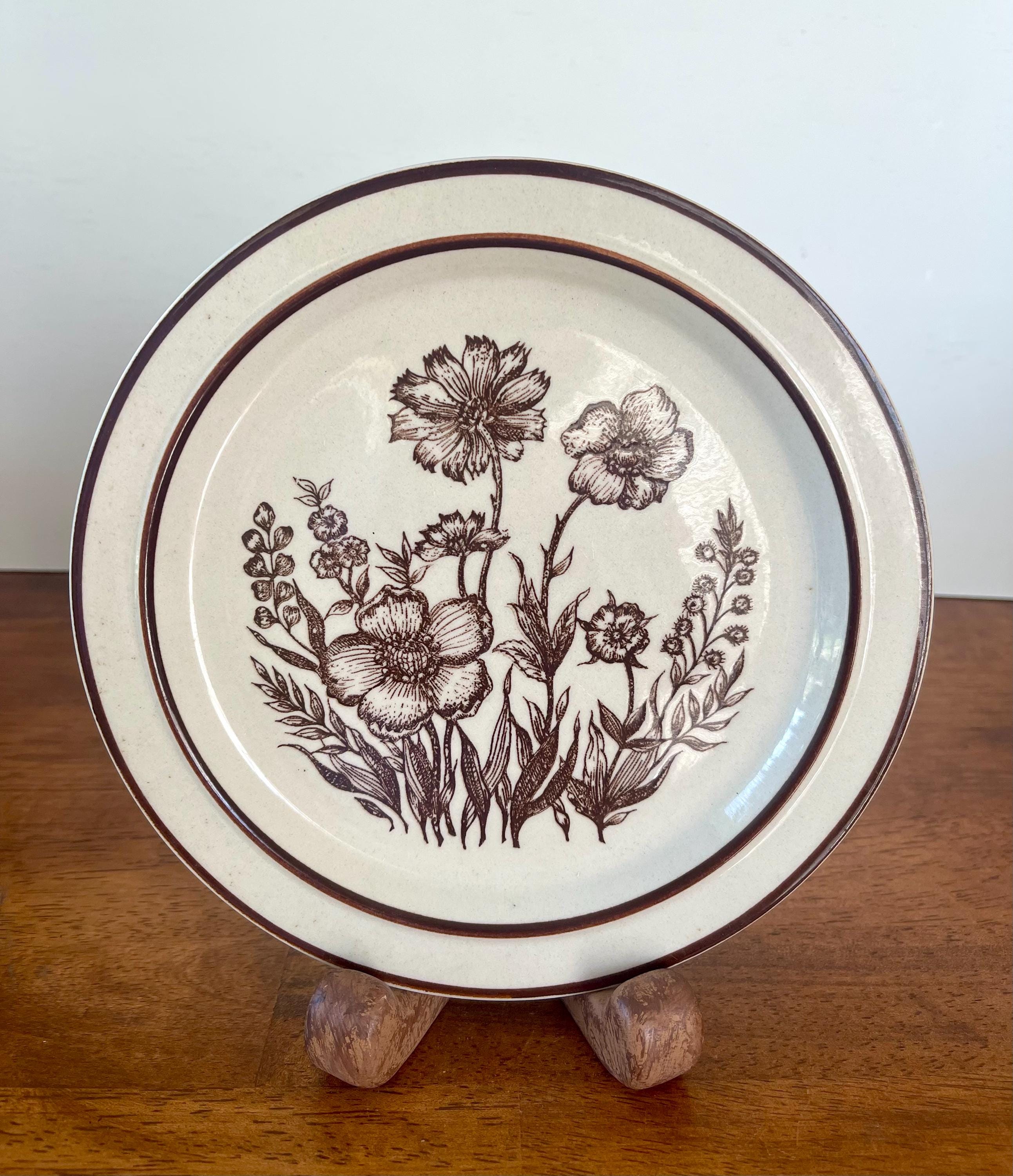 Design Four Stoneware - Etsy Design Four Stoneware - Etsy