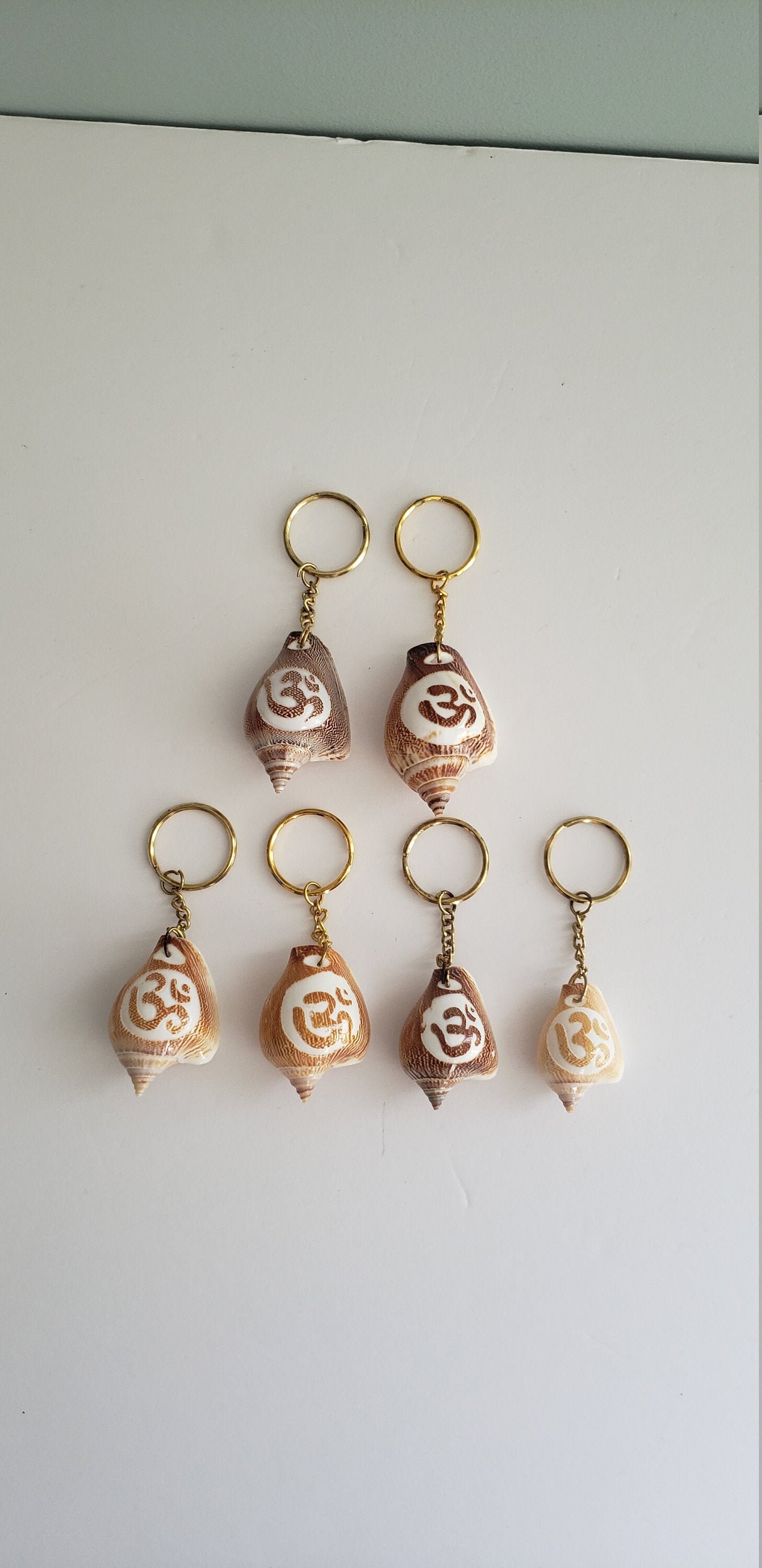 Shell Key chains OM Shell key chains from India Beach | Etsy