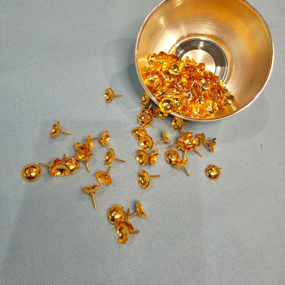 Pure Silver 108 Flowers, 22k Gold Covering Silver Flowers for Pooja ...
