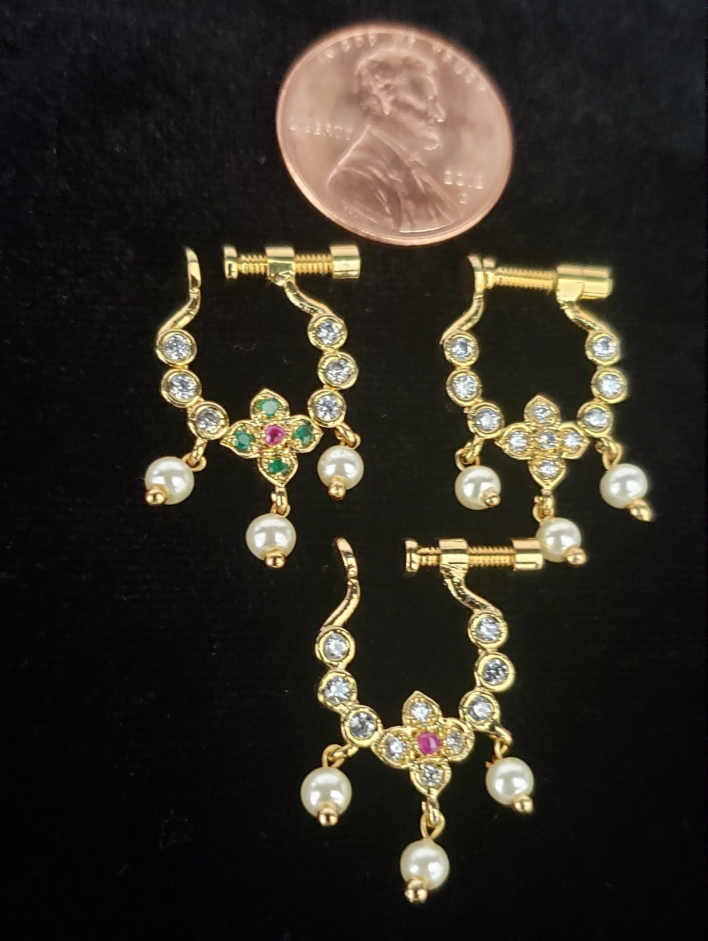 Pressing gold nose ring designs store