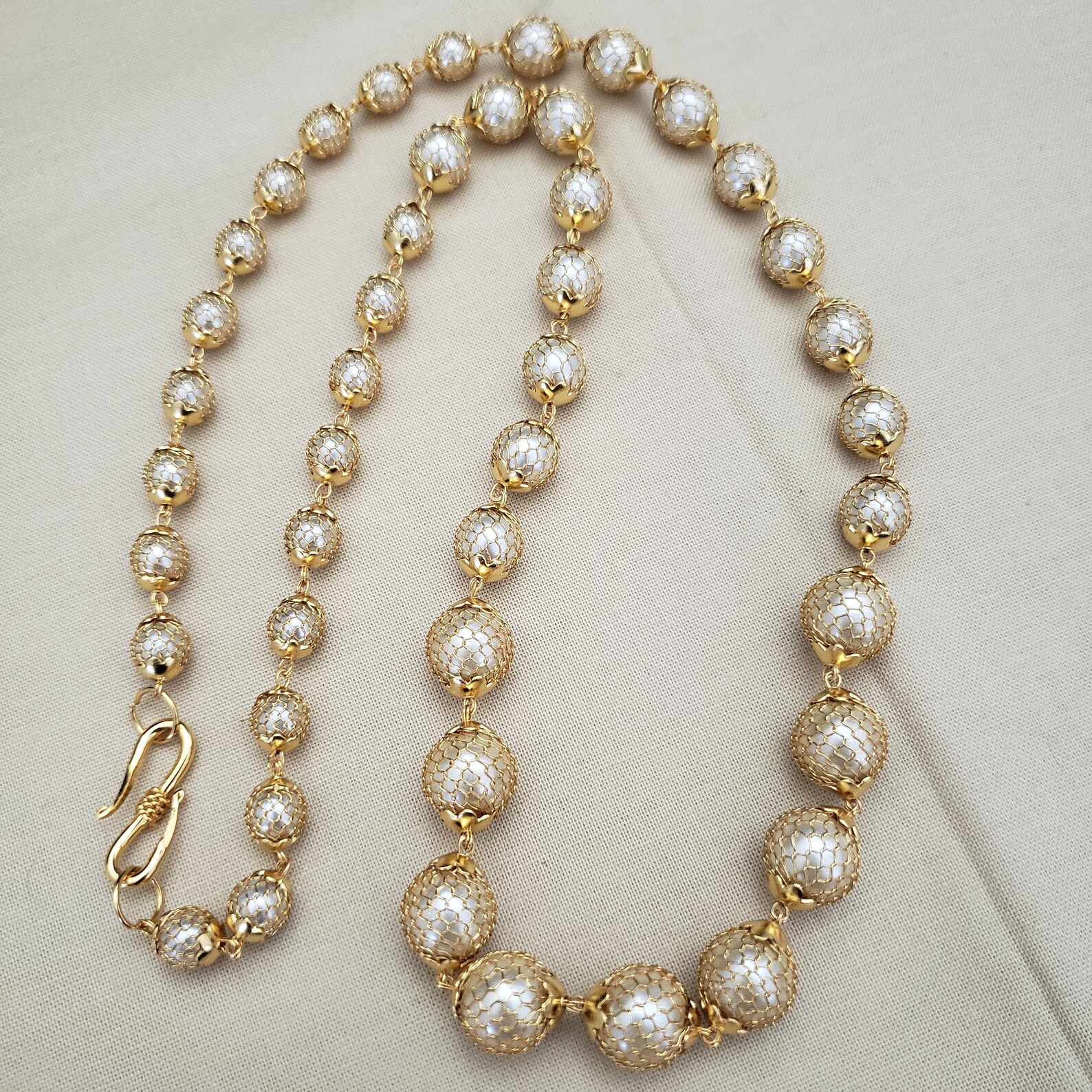 Net pattern Pearl necklace High quality semi precious pearls | Etsy