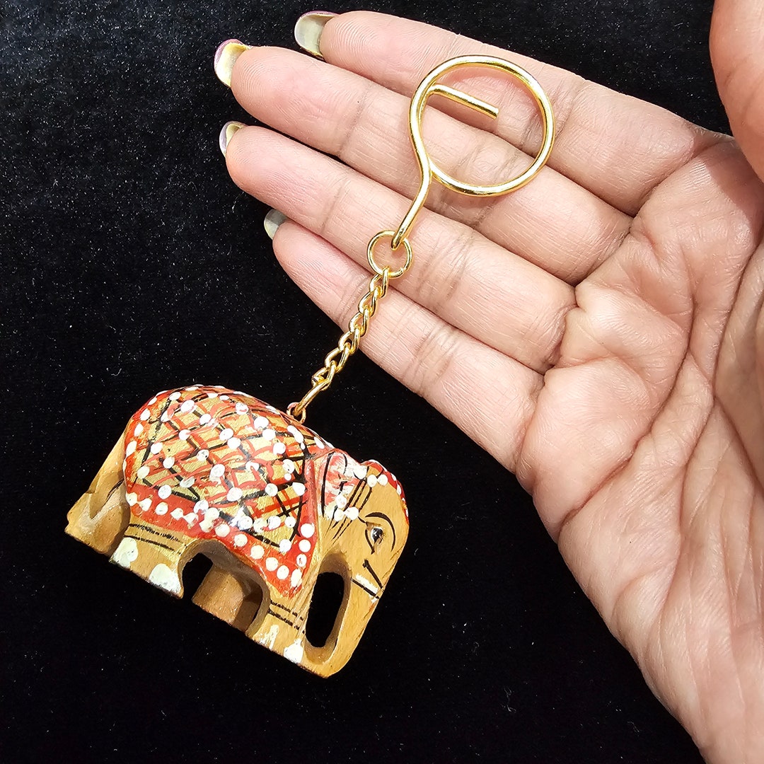 Wooden Hand Carved Elephant Key Chains, Wooden Carving, Gift Item ...