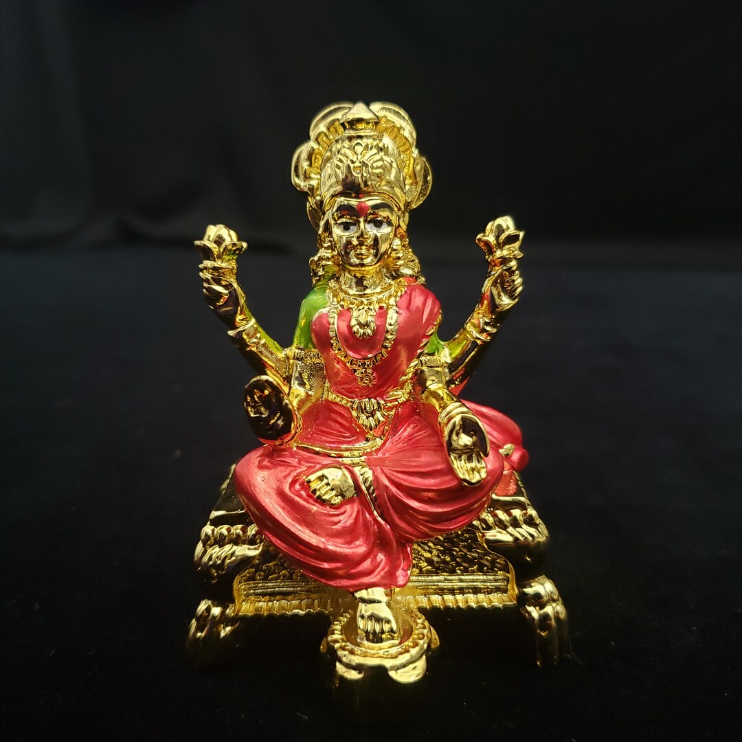 Goddess of Wealth, Lakshmi Devi Goddess Symbolize Beauty, Prosperity ...