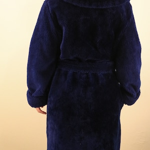 1970’s Dark Blue Fuzzy Faux Fur Robe Bathrobe - Etsy
