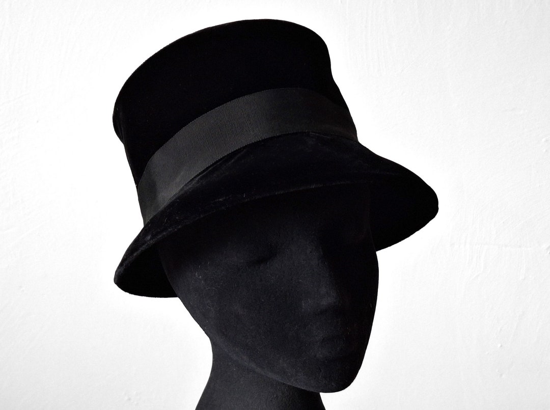 1950's Black Silk Velvet Top Hat - Etsy