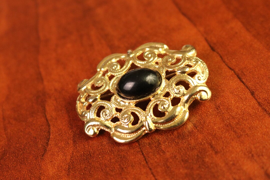 Vintage Gold and Black Gothic Brooch - Etsy
