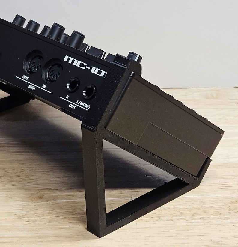 USA Made 35 Degree Angled Desktop Stands for Roland MC-101 Groovebox ...