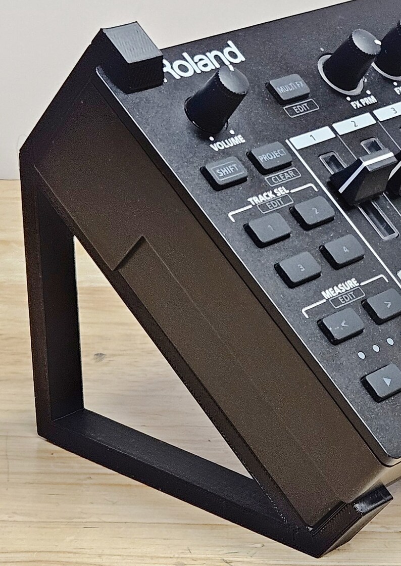 USA Made 35 Degree Angled Desktop Stands for Roland MC-101 Groovebox ...