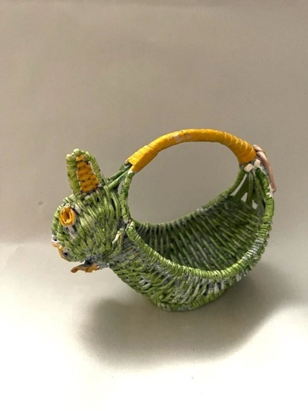 Vintage Wicker Bunny Basket Small Great Green Color With Pink Flowers ...