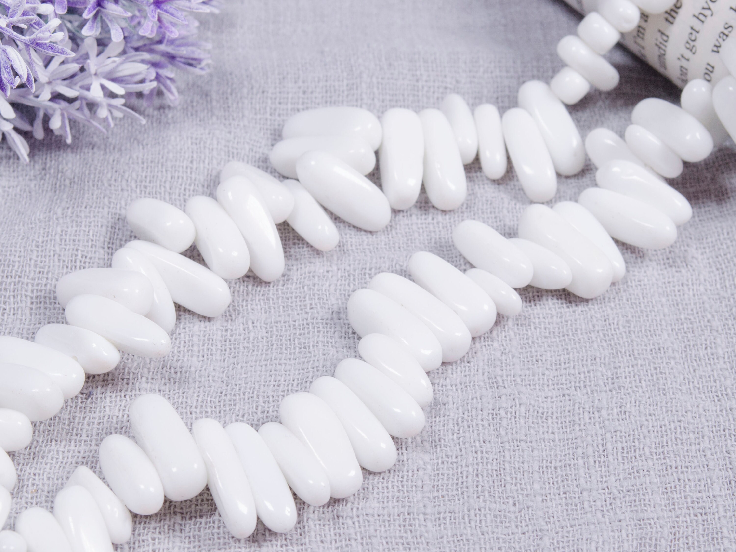 Wholesale One Strand of White Marble Sticks Stone-smooth Quartz ...