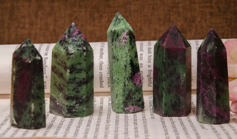 Wholesale Natural Ruby in Zoisite Quartz Point/ruby in Zoisite Crystal ...