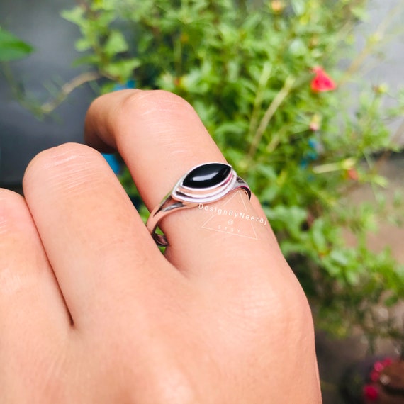 Silver onyx ring womens store