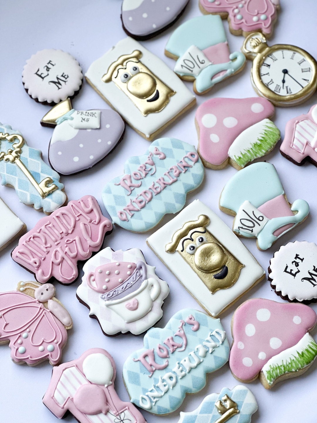 Alice in Wonderland Cookies/ Onederland Cookies ...