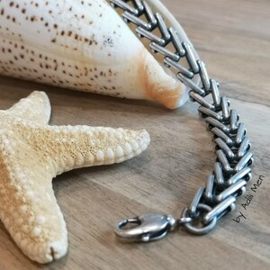 Silver V Link Chain Bracelet - Etsy Canada