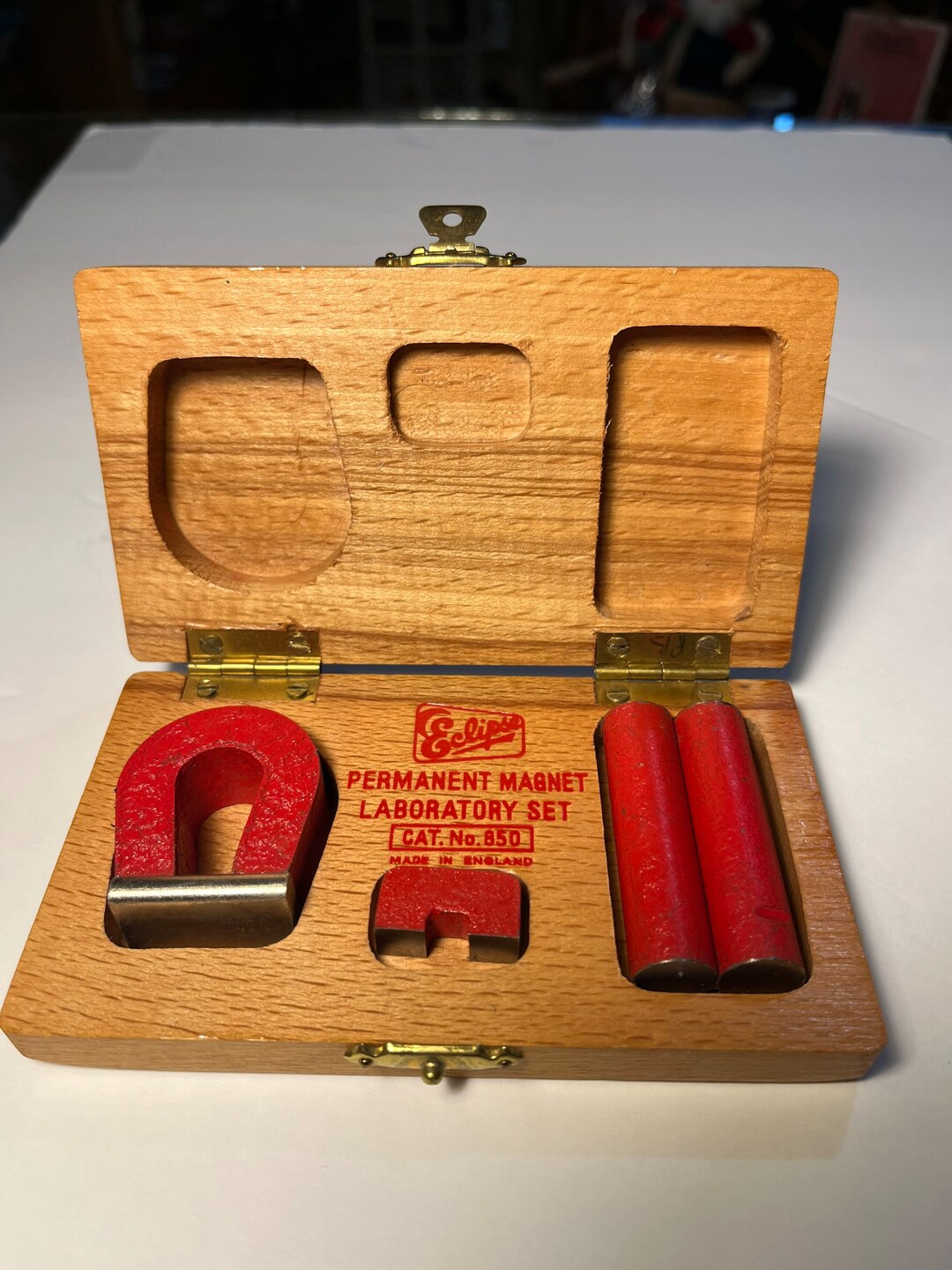 Eclipse Permanent Magnet Laboratory Set - Etsy