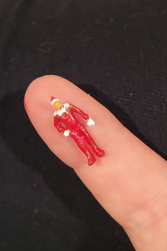 NEW Elf on the Shelf Elf Sculpture Hand Painted - Etsy