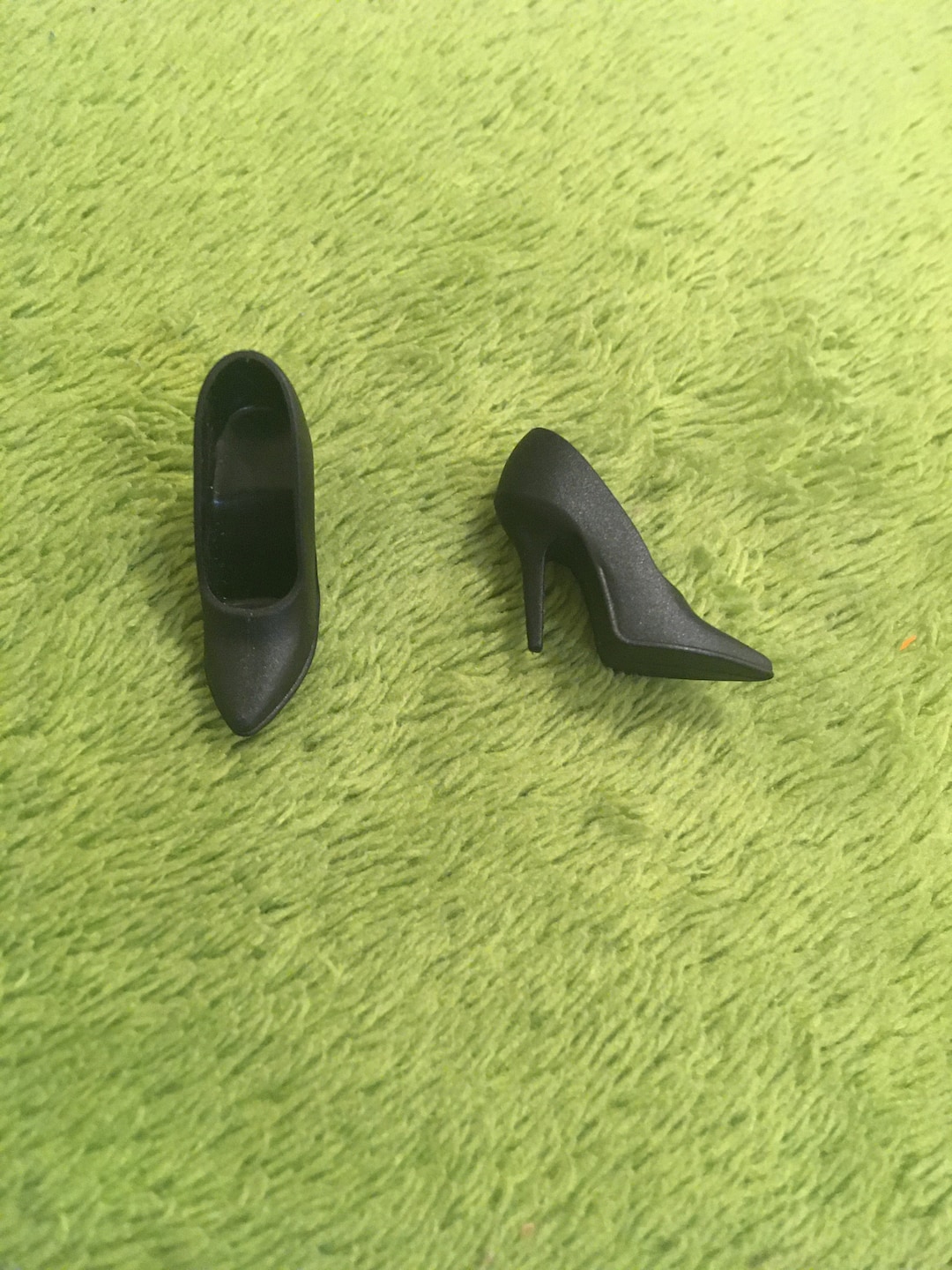 Barbie and Friends Black Reproduction CT Spikes - Etsy