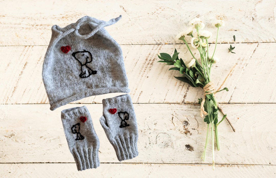 Adorable Handmade Snoopy Toddler Set, Knitted Hat & Fingerless Gloves ...