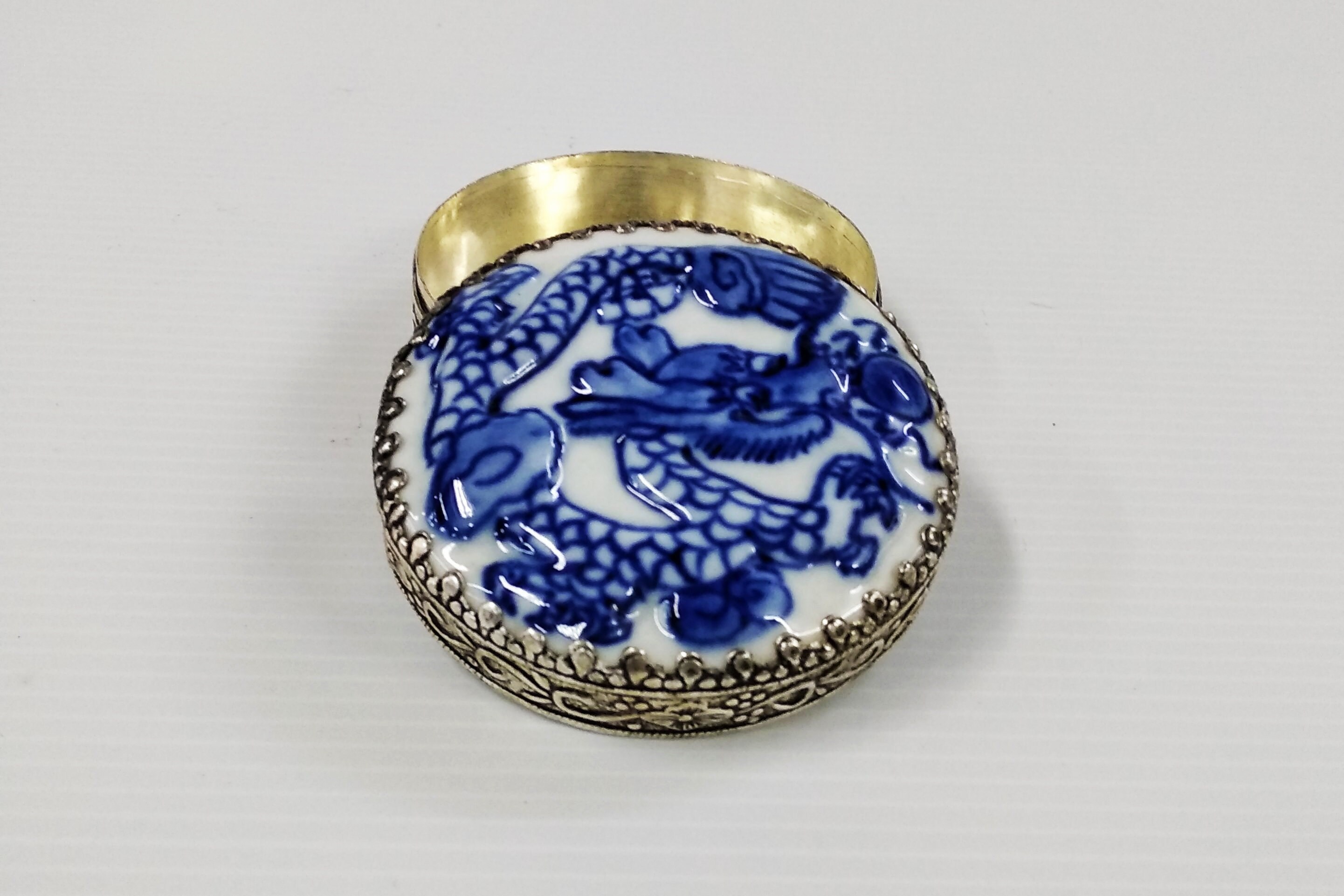 Vintage Chinese Silver-plated Round Small Jewelry Trinket Ring Box,hand ...