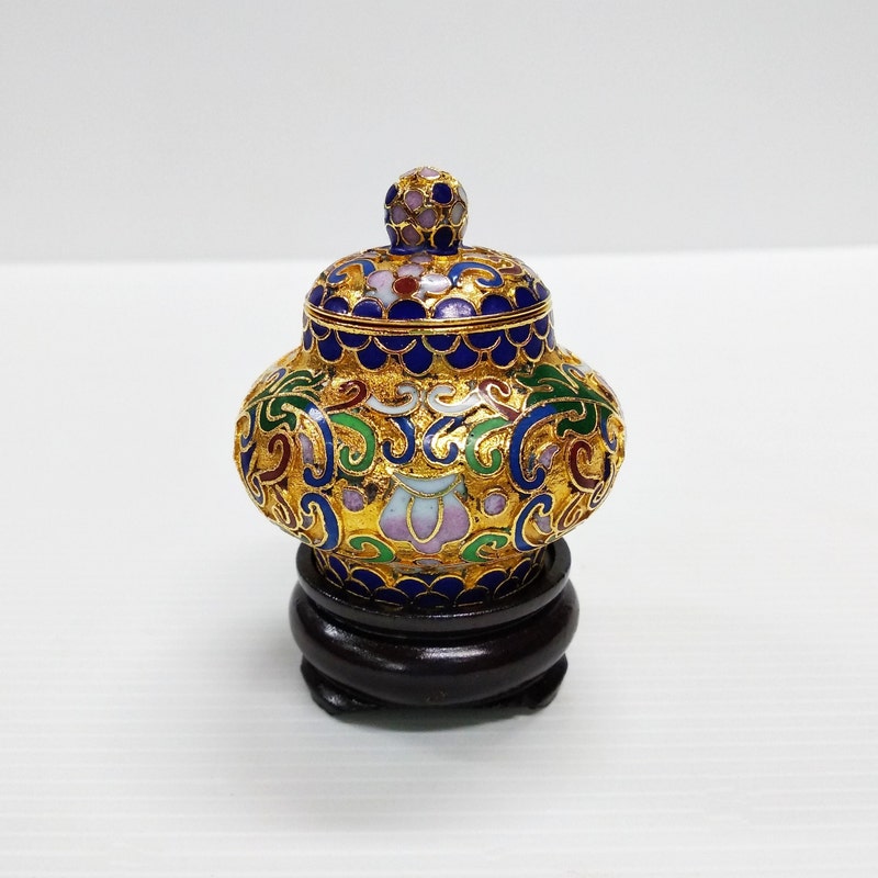 Small Round Vase With Lid - Etsy