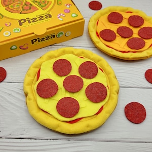 Pepperoni Pizza Whole 6.5" in Box, Felt Pretend Play Food, Kids Kitchen ...