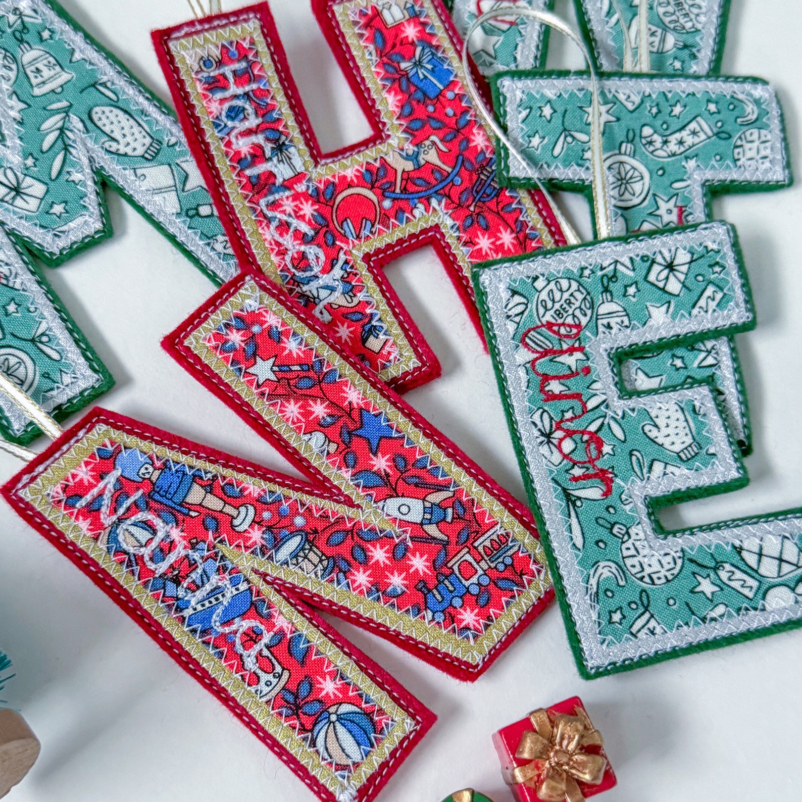 Personalised Initial Tree Ornament With Free Motion Name, Reusable ...