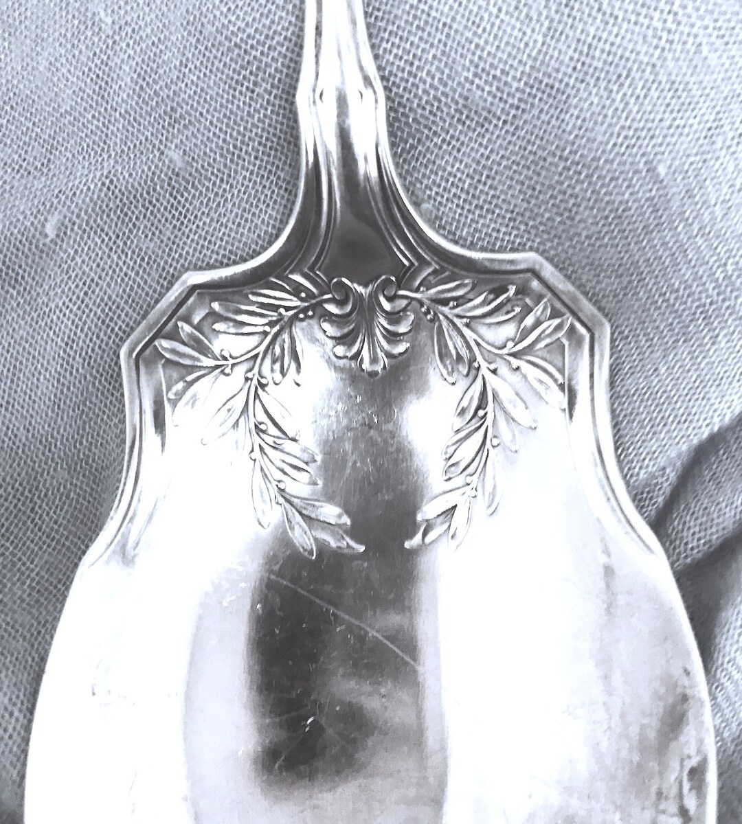 1835 R. Wallace Triple Plate Silver Ladle With Laurel Wreath Pattern - Etsy