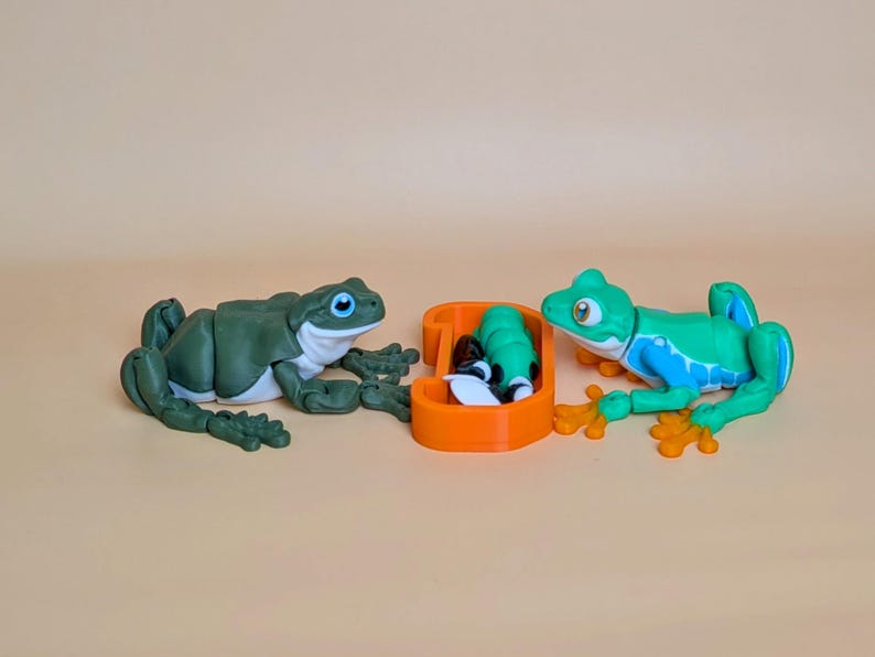 Articulating Pet Tree Frog Terrarium, No Maintenance DIY Kit, Realistic ...