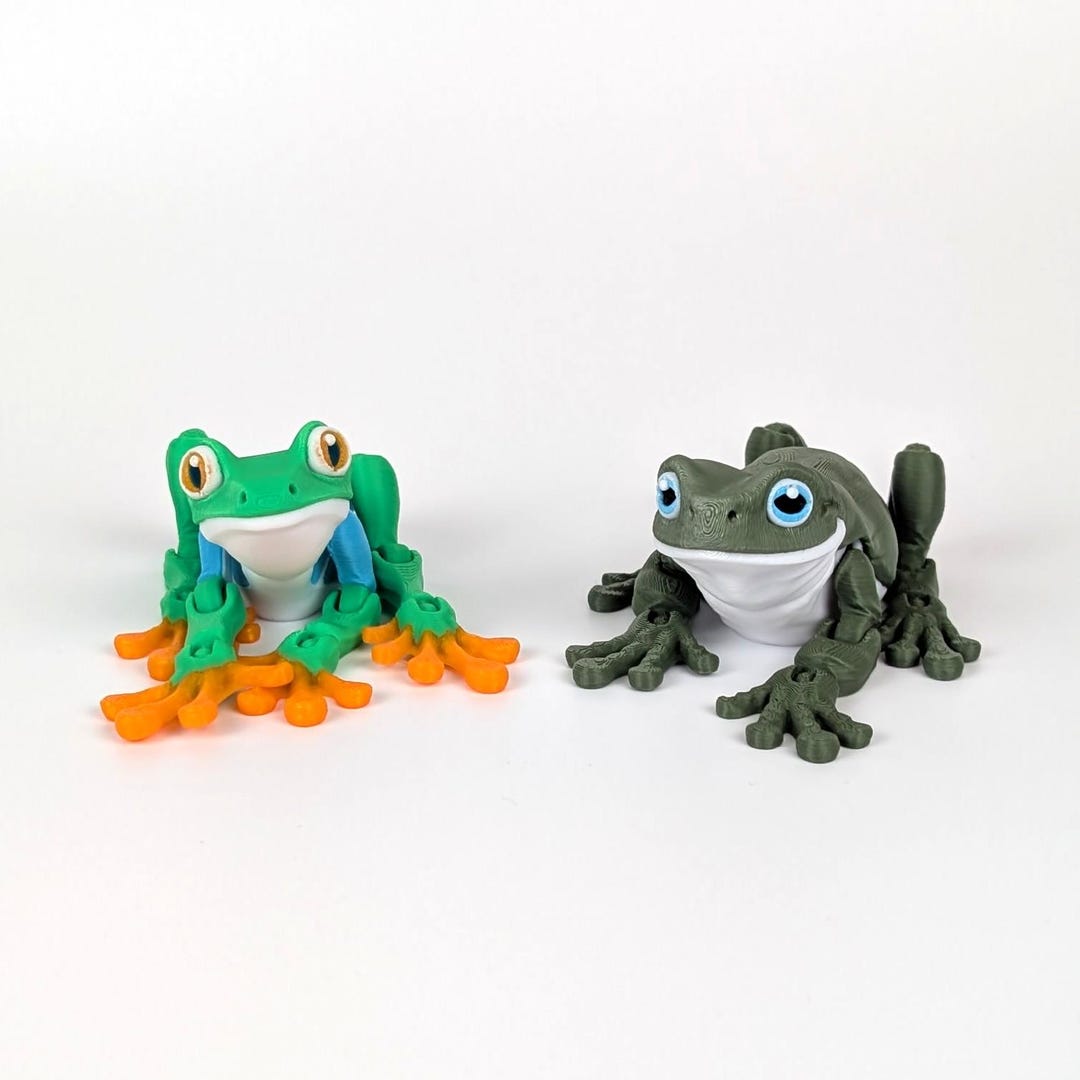 Articulated Tree Frog: 3D Printed Fidget Desk Pet, White's Tree Frog ...