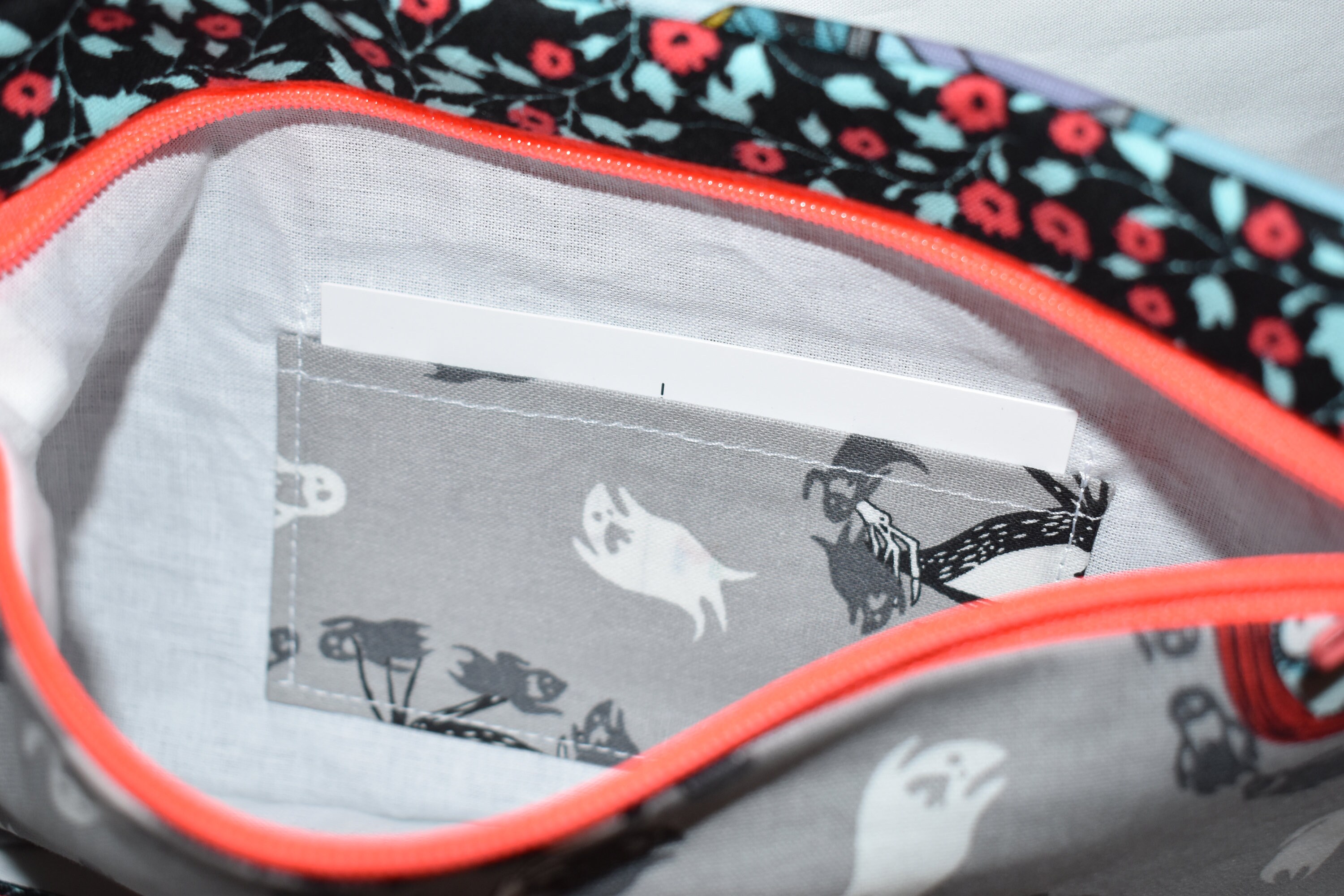 The Nightmare Before Christmas TNBC Wristlet Zippered Purse With Phone ...