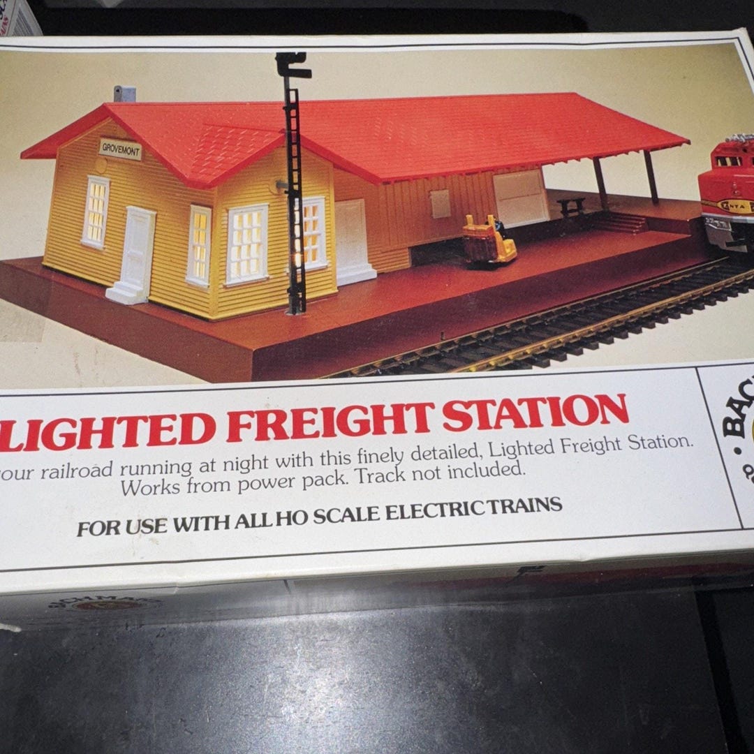 NIB Vintage Bachmann HO Scale Lighted Freight Station 46216 Works ...