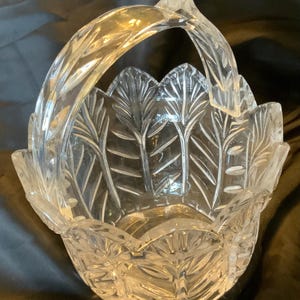 Crystal Basket With Unique Handle - Etsy