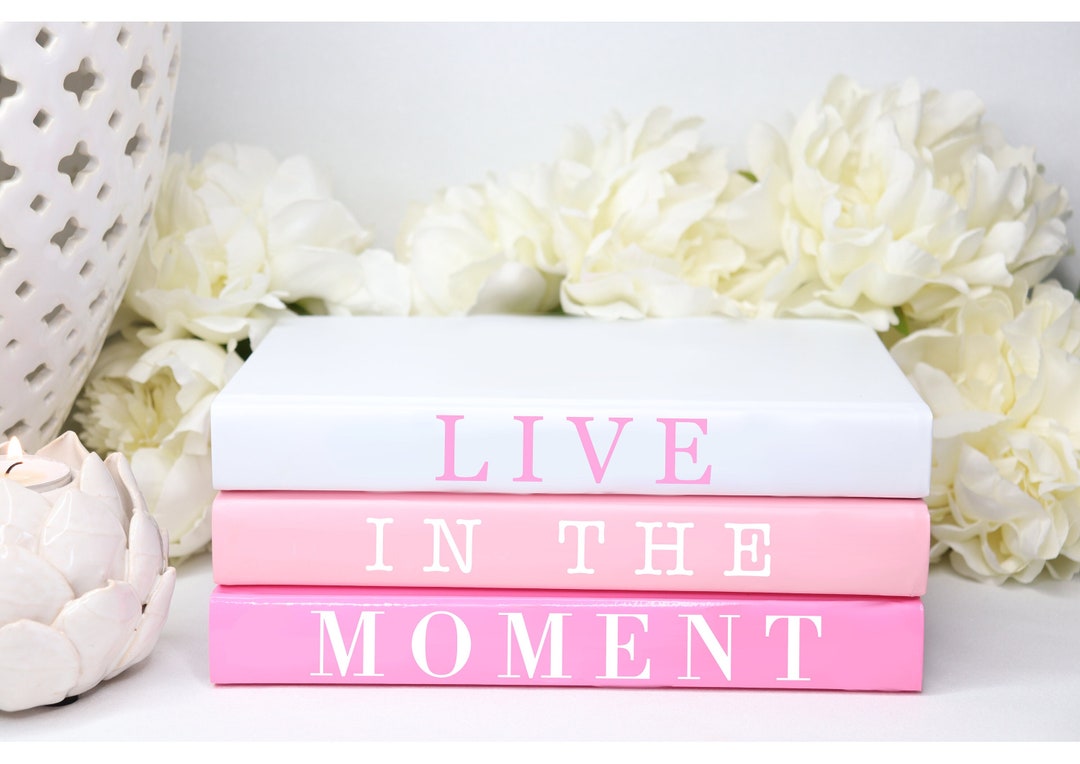 Quote Home Decor Book Stack Live in the Moment / Inspirational Coffee ...