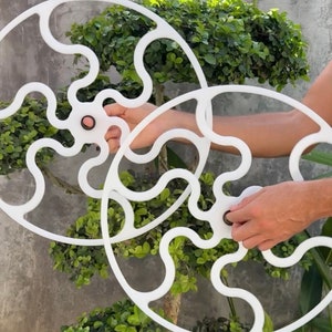 Hypno Waves Kinetic Flow Toys Practice Fans for Active Meditation ...